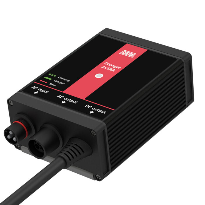 MultiCharger 1x12A • DEFA