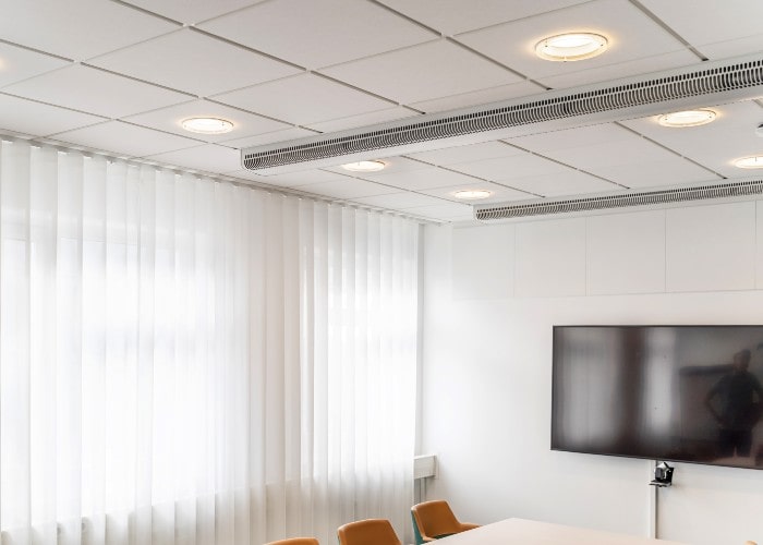 Office lighting • Expertise and complete solutions • DEFA