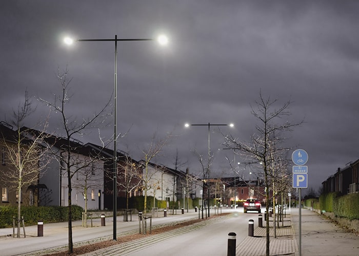 Outdoor lighting • Efficient and elegant solutions • DEFA